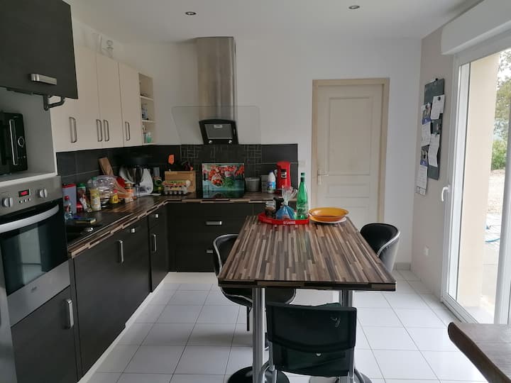 Chambre Avec Salle De Bain Privative - Sully-sur-Loire