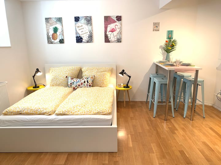 Cozy Nest In The Middle Of „Stuttgart“ - Stuttgart Central Station