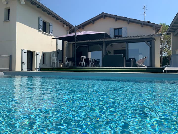 Quercy Grande Villa Avec Piscine & Baignoir Balnéo - Cahors