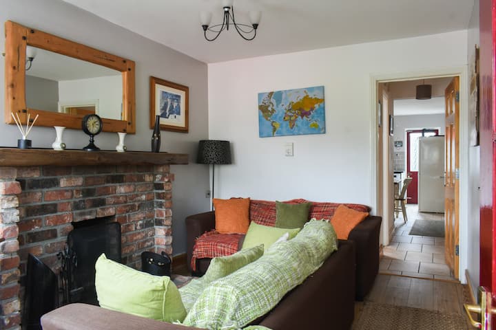 Lovely Cottage In Heart Of Buncrana, Co. Donegal - Rathmullan