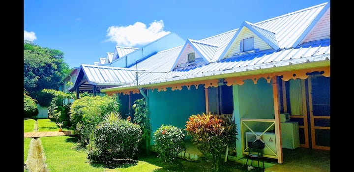 Confort, éQuipement De Qualité, Plage, Petit Prix - Martinique