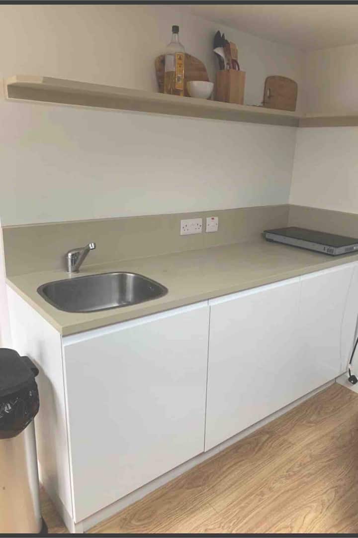 Cabin In Central Chichester - Chichester