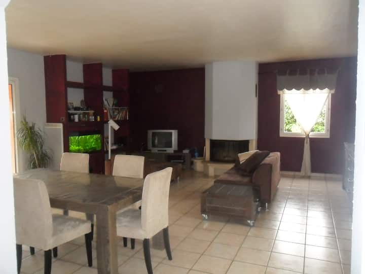 Villa - Piscine, Climatisation, Isle Sur Sorgue - L'Isle-sur-la-Sorgue