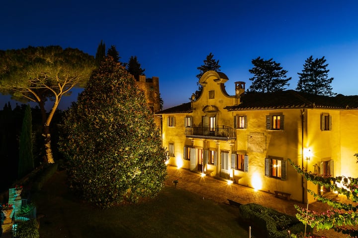 Cabbiavoli Castle - 12 Guests -Deluxe Maid Service - Certaldo