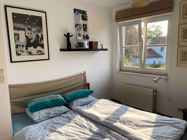 Chambre Dans Logement Avec Jardin Et Sdb Partagée. - La Hulpe