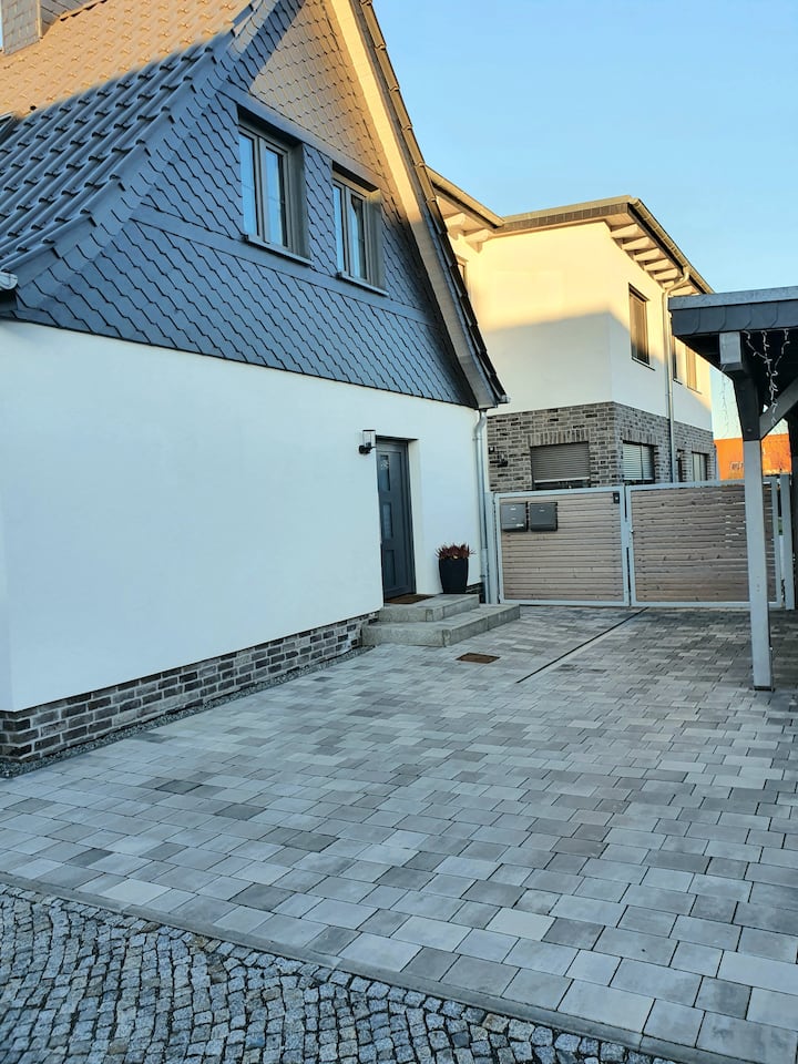 Beautiful Appartment With Free Parking Lot - Magdeburg