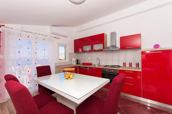 Apartmani Island A2-crveni - Trogir