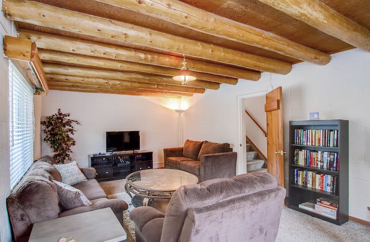 Great Views Close To Hiking Trails - Green Mountain Falls, CO