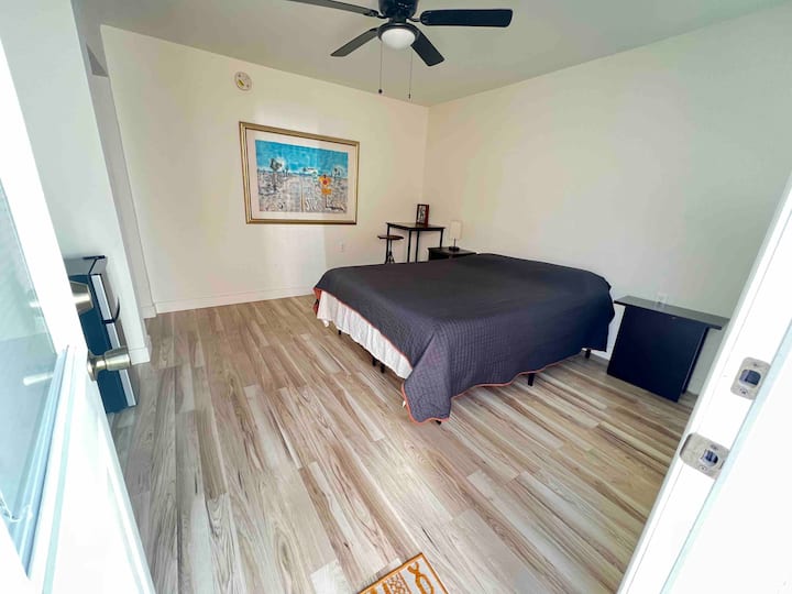 Lilbetty’s Casita. - Torrance, CA