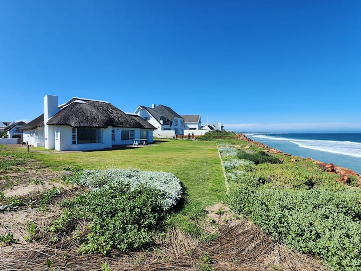 Beach Front Original St. Francis Cottage - Saint Francis Bay