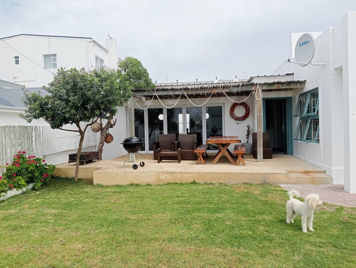 'Vitamin Sea' Beach House - Arniston