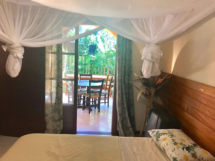 Family Apartment With Little Garden At The Beach. - Itacaré