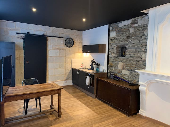 ÉCrin De Pierres ( 1/2 éTage) Plein Sud Non Fumeur - Angers