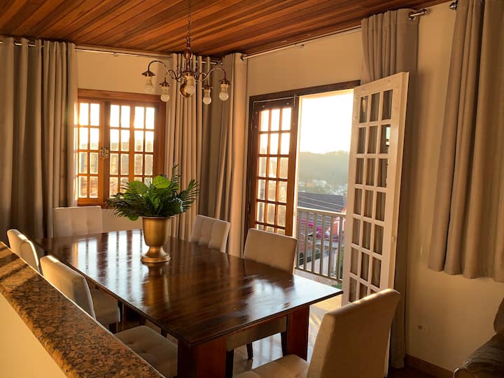 Refúgio Ideal Em Campos Dojordão Beleza E Conforto - Campos do Jordão