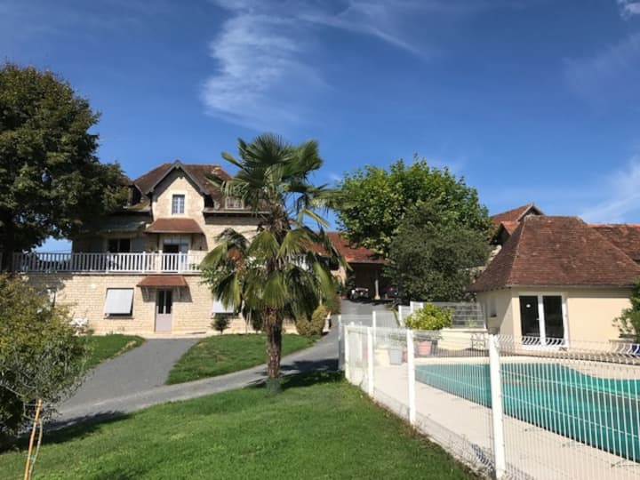 "Le Tilleul"
Les Logis De Coquart - Collonges-la-Rouge