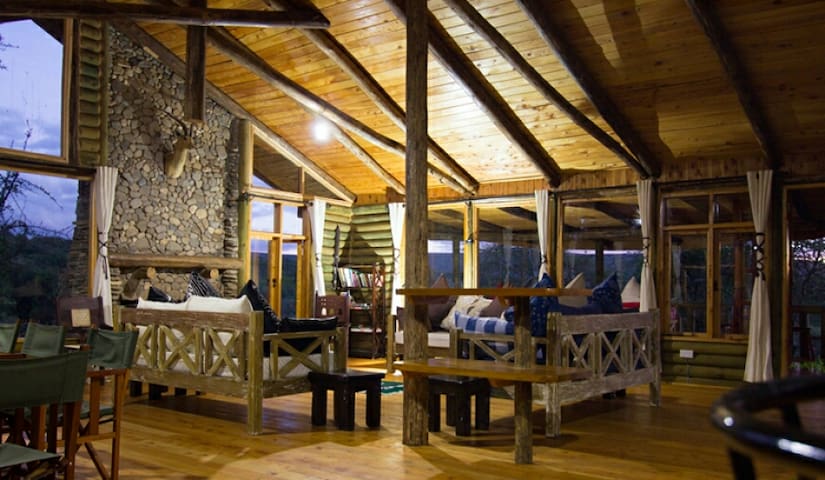 Olelek Ranch House - a log cabin in the bush - Cabins for Rent in ...