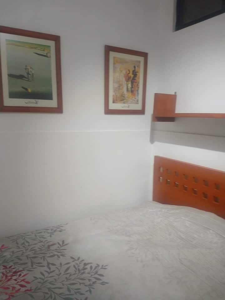 Condesa Bonita Y Limpia Recamara Independiente - Mexico City