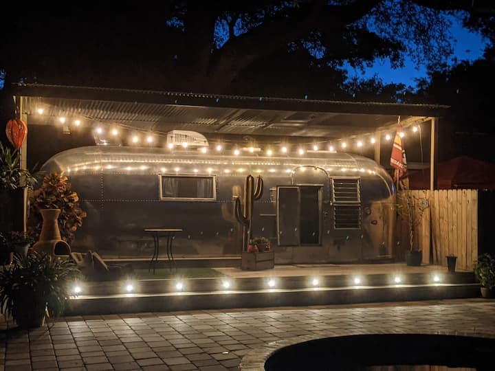 Beautiful Outdoor Oasis With Pool In South Tampa - 