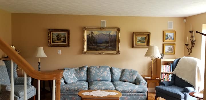 Master Suite Mobility Impaired Access - Londonderry, NH