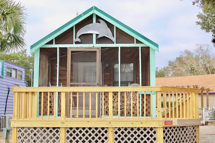 Cabin 8 Person - Navarre, FL