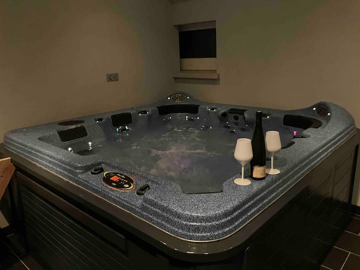 Villa Au Calme Avec Piscine - Colmar