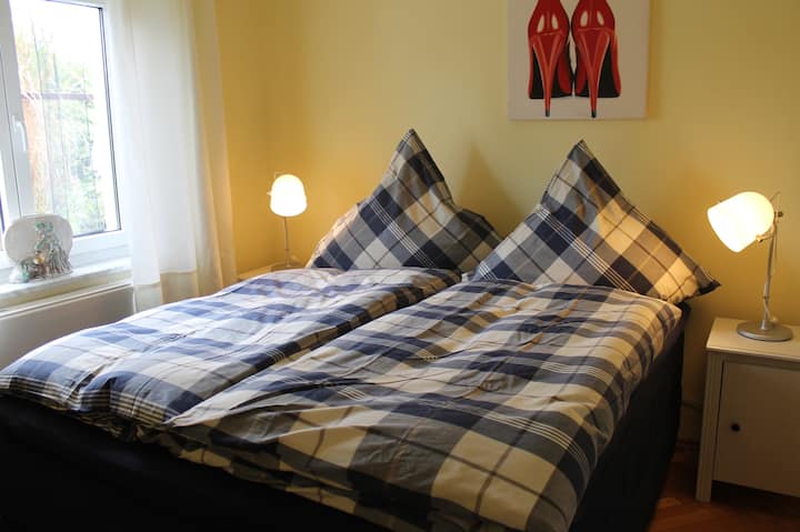 Kleines Apartment In Dresden Nord Mit Stellplatz - Ottendorf-Okrilla