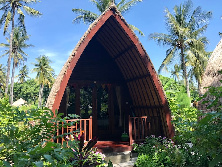 Meno Madia “Gecko Bungalow” On Gili Meno - Gili Islands