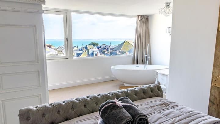 Lobster Retreat - 400 Metres From The Beach! - St Ives
