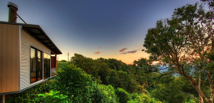 Montville Cabin On The Mountain "At Remingtons" - Mapleton