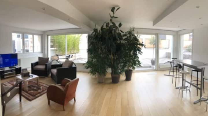 Chambre 2 Chez L'habitant Terrasse Et Garage - Bourges