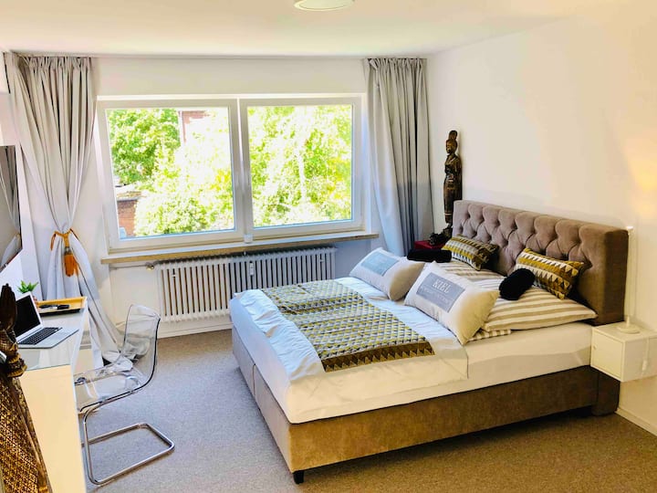 Luxury Kingsize Baltic Boutique Apartment Balcony - Kiel