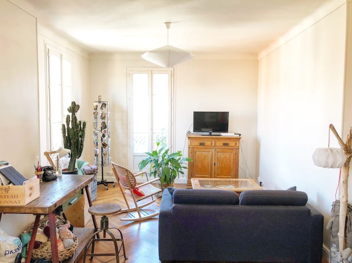 Superbe 2 Pièces - Quartier Du Port / République - Nizza