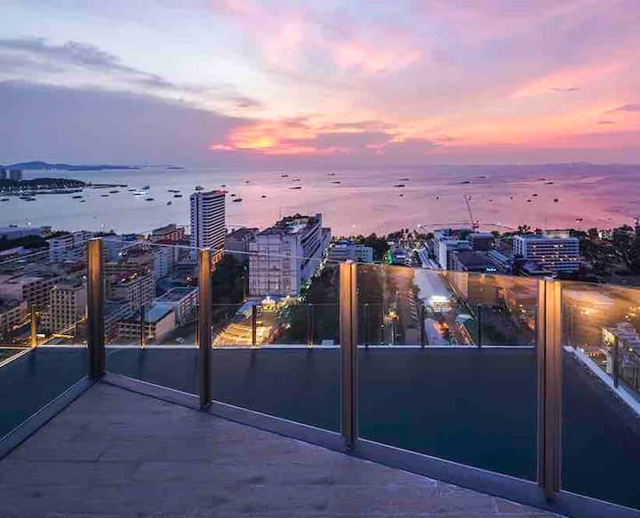 #009 The Base Central Pattaya @Prime - Pattaya City