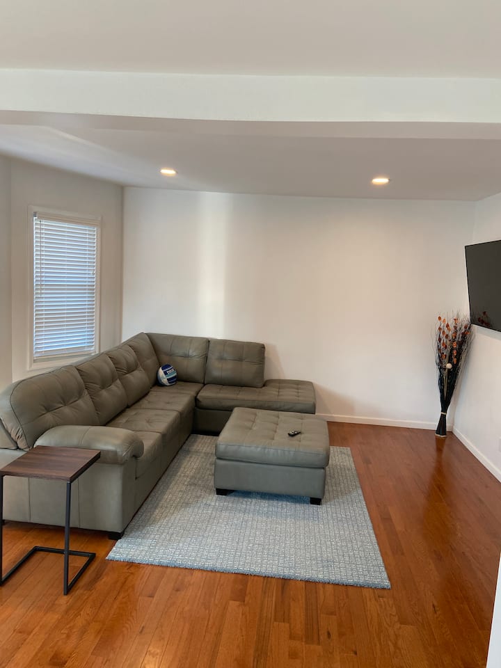2 Bedroom With Private Entrance & Free Parking - Bloomfield, NJ