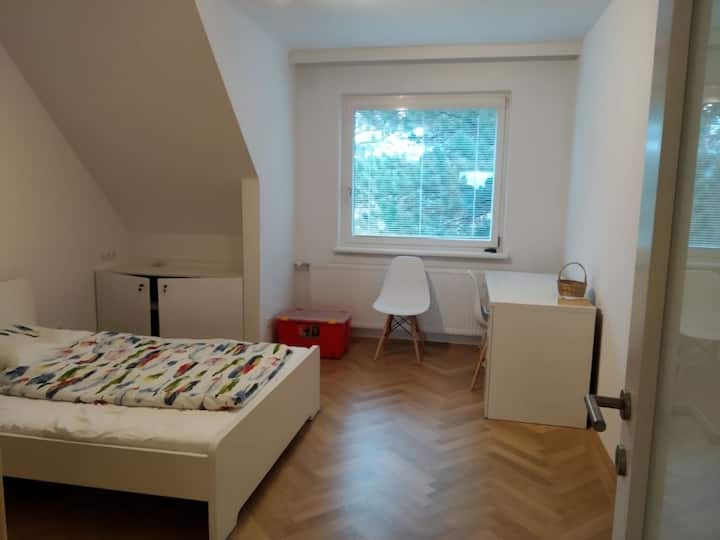 Nice Room Between The Wiener Wald And City Center - Wien