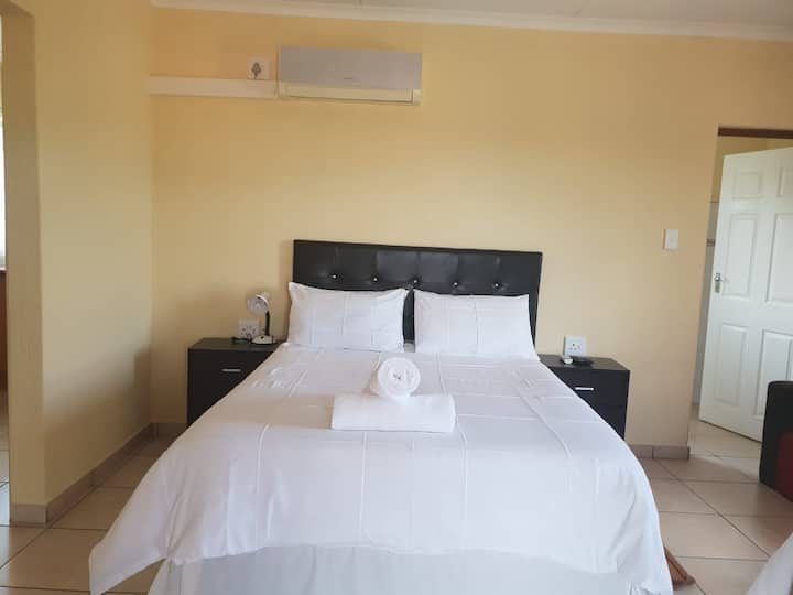 Country Link Guest Lodge - Komatipoort