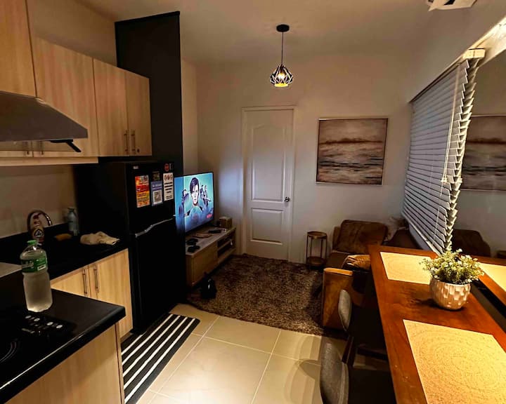 Suite, King-bed, Pool/gym Car-parking + Scooter - Lapu-Lapu City