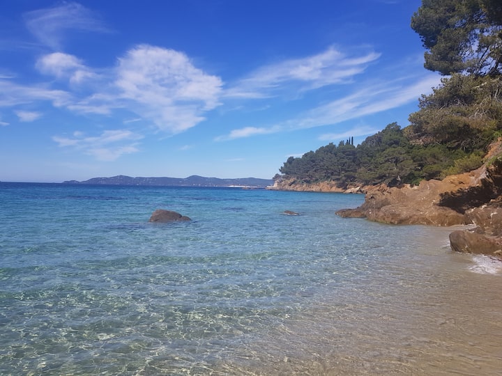 23b Grand T1, Patio, Garage, Piscine, Plage 400 M - Plage de Pramousquier