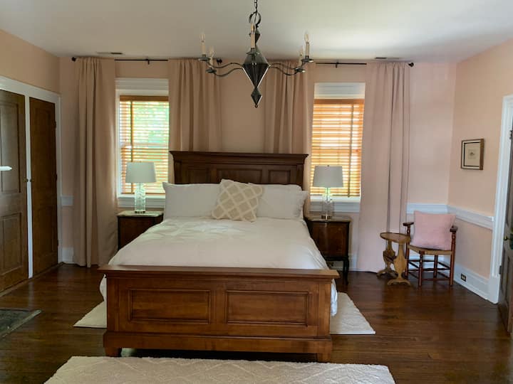 Thomas Rose Inn Suite 2 - Lewisburg, WV