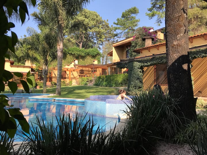 Amazing Forest House - Valle de Bravo