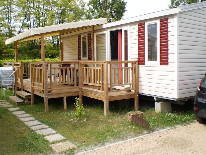 Mobil Home Avec 2 Terrasses - Condrieu