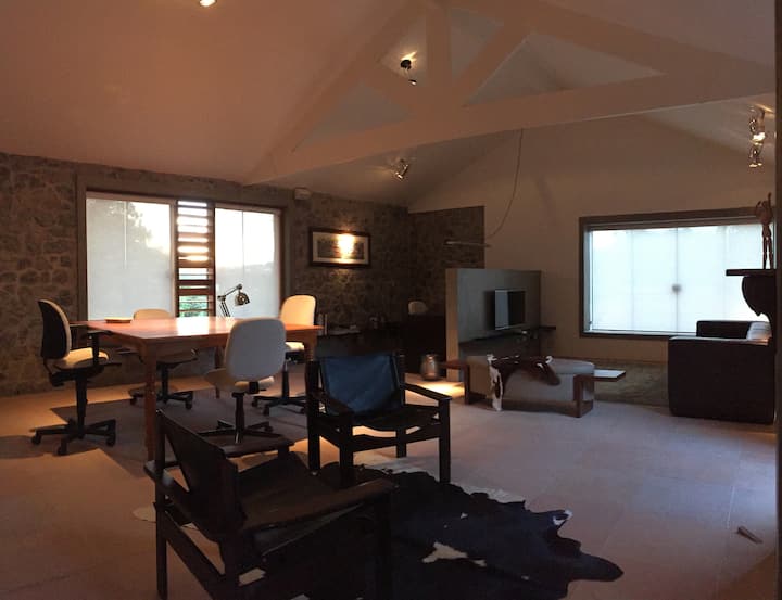 Estúdio De Charme Em Sousas - Campinas