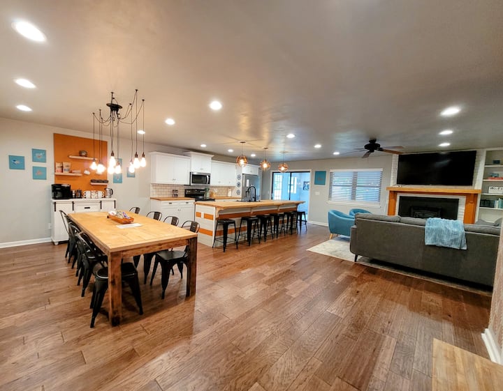 K Street Retreat - Mins To Mtb Trails, Downtown - Rogers, AR