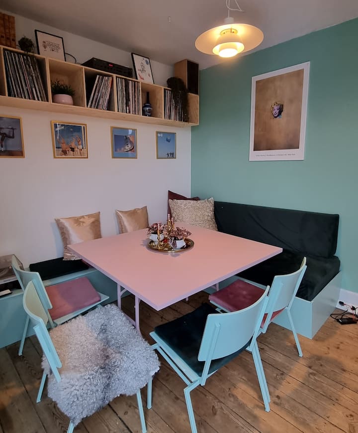 Cute Colorful Copenhagen Apartment - Copenhagen