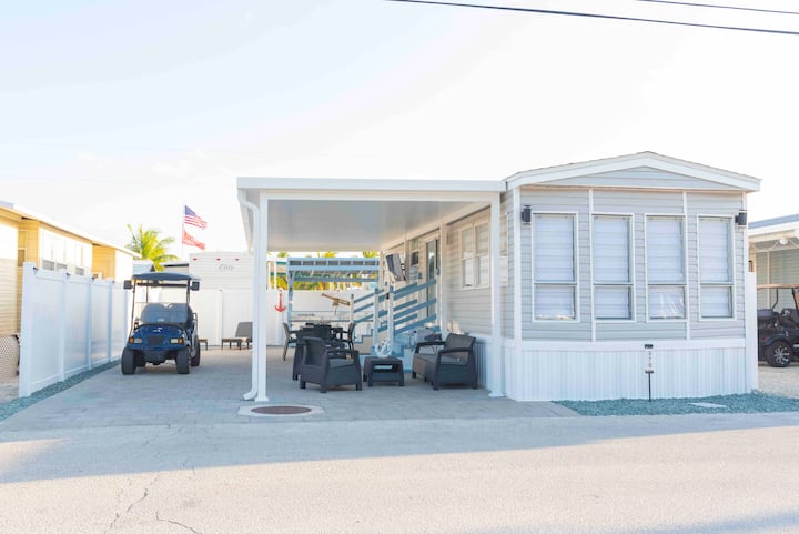 “Delighting Tiny House” - Key Largo, FL