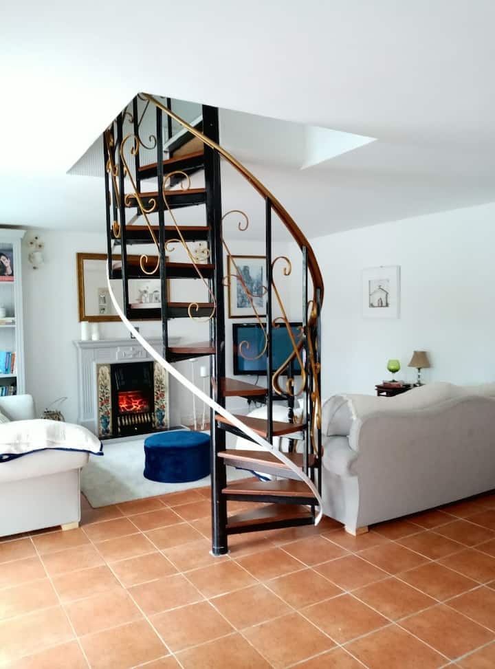 Charming, Cozy Cottage With Beautiful Sea Views. - Waterford
