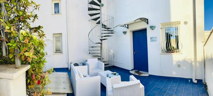 Appartamento Con Due Ampi Terrazzi - Trani