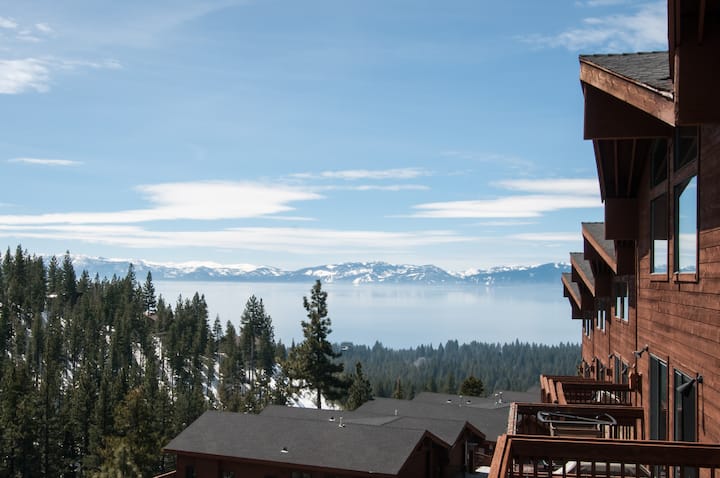 Diamond Peak Ski Gem: Modern Chalet - Incline Village