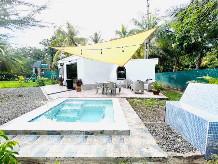 Belleview Beach Antiresort - El Salvador