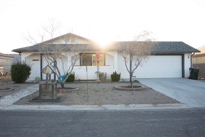 Walapai Vacation Rentals & Homes - Arizona, United States | Airbnb